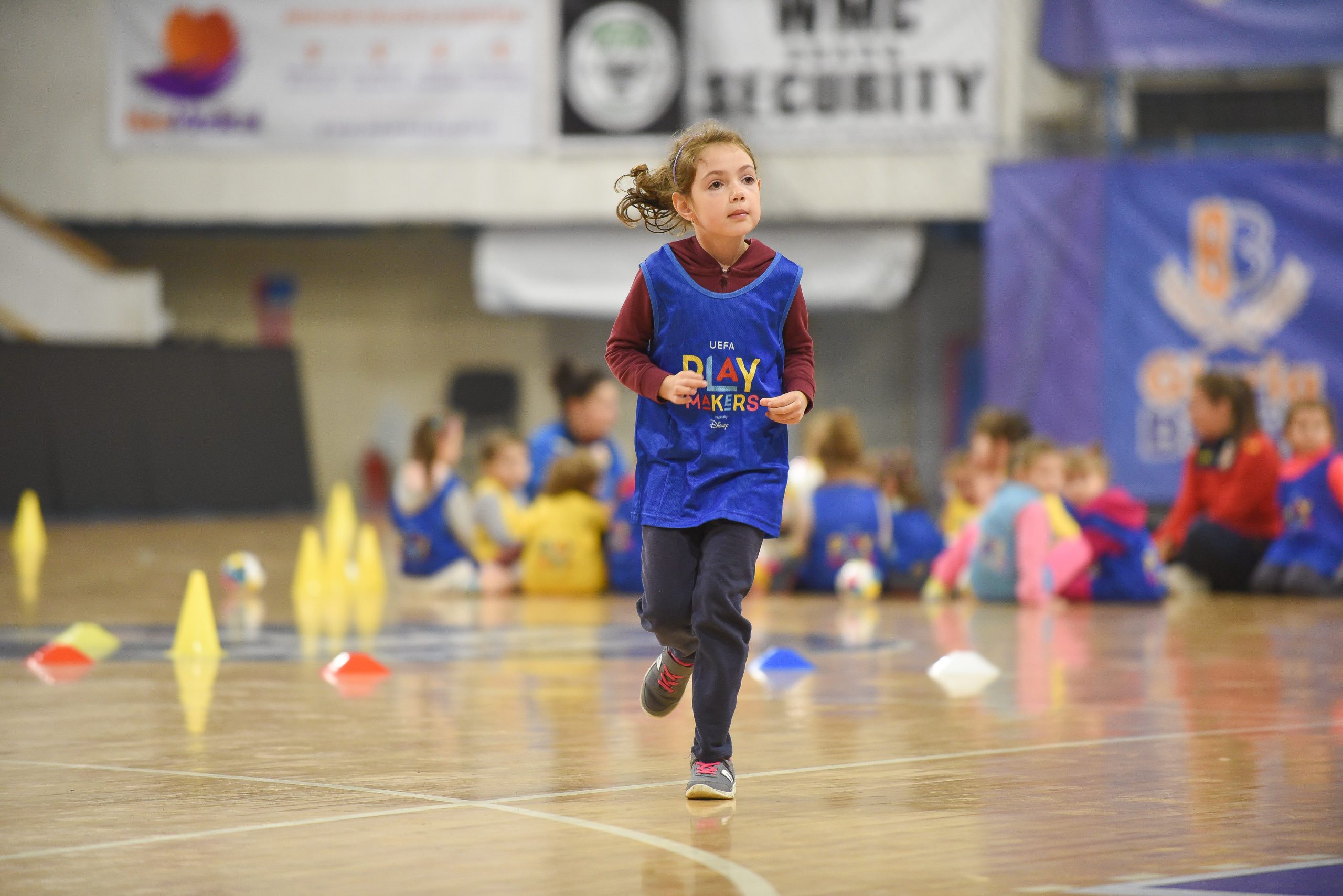 PLAYMAKERS – impreunasuntemfotbal.ro